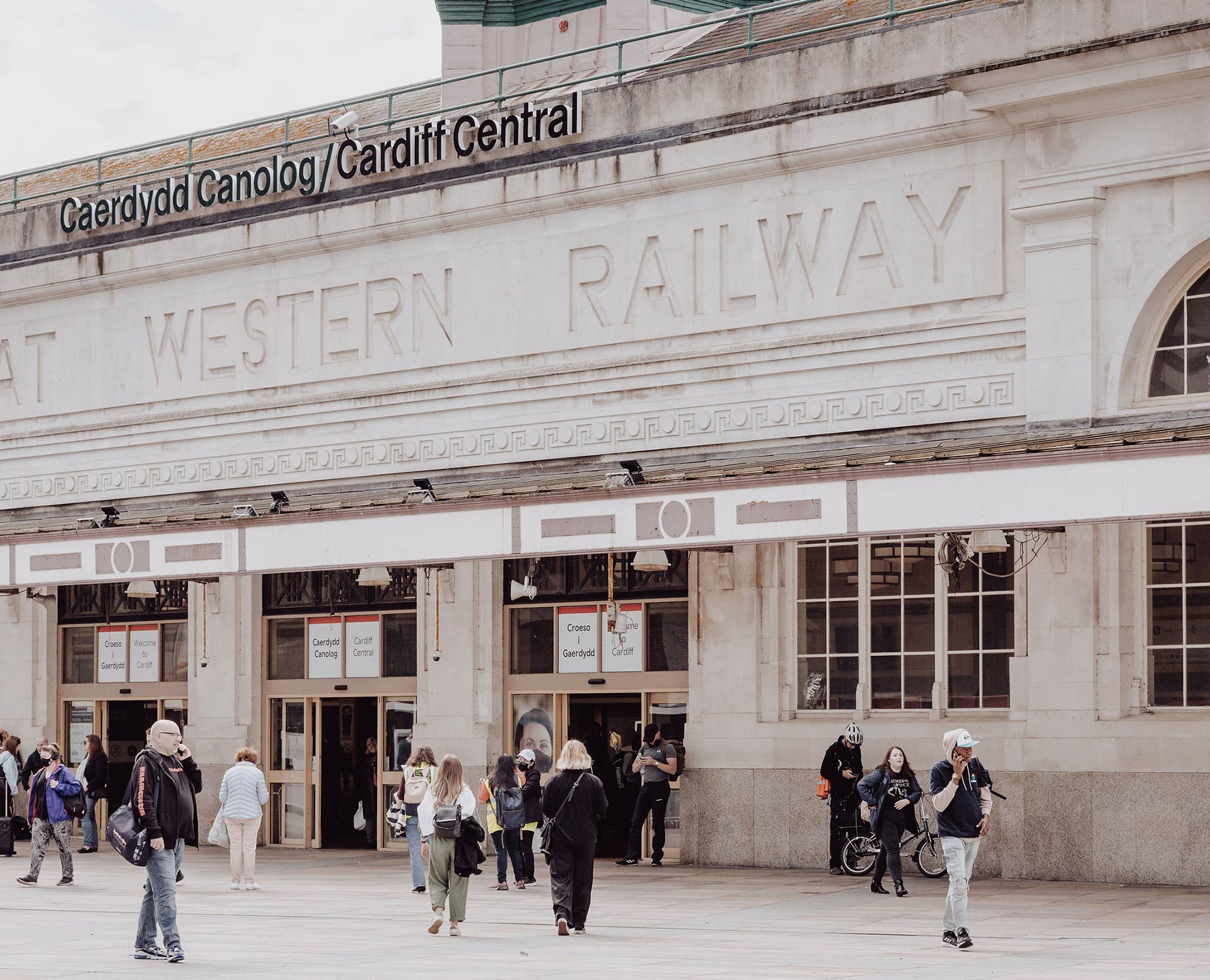 Wood Street House - World’s friendliest city